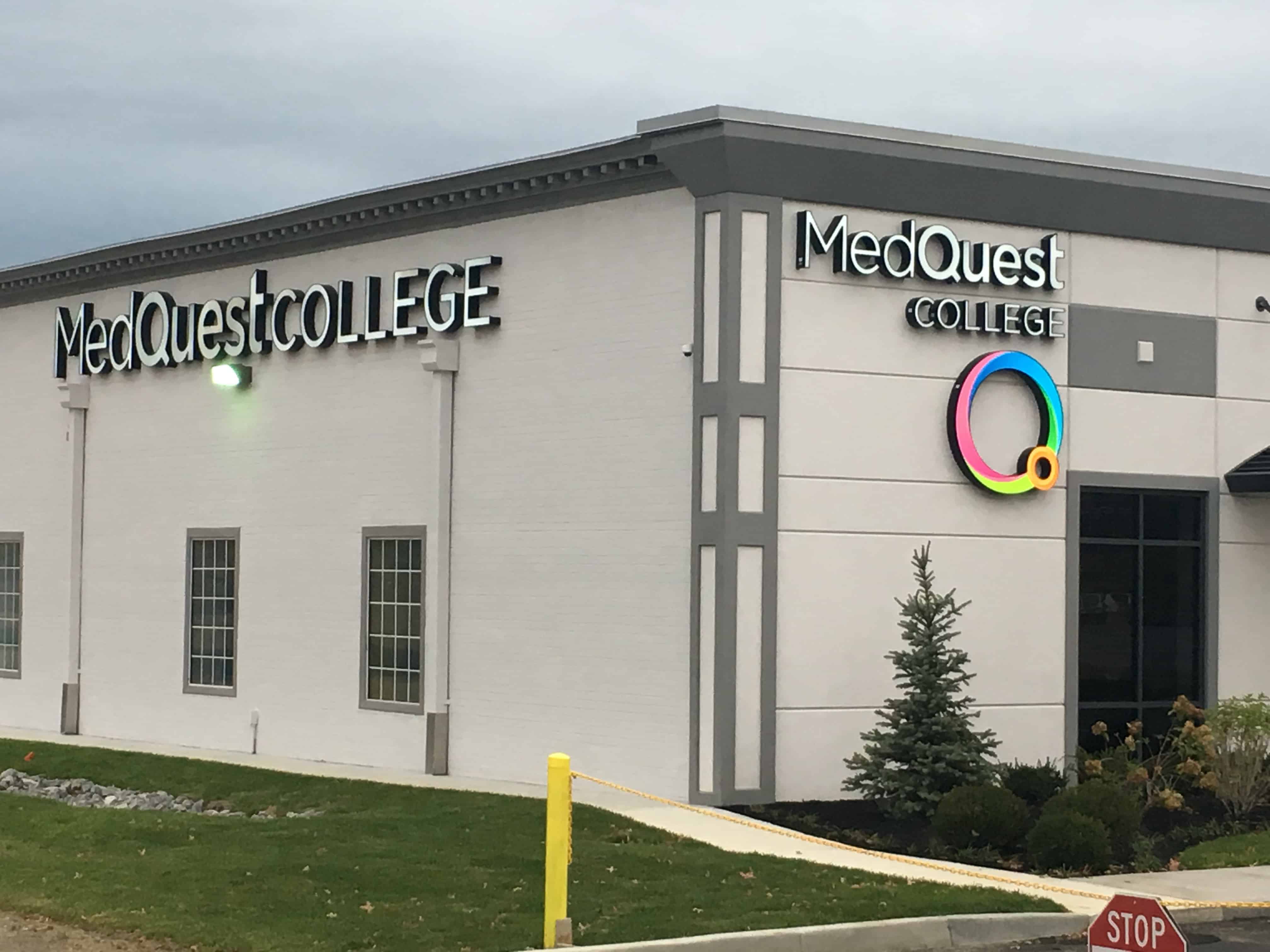 The Small College Advantage - Medquest